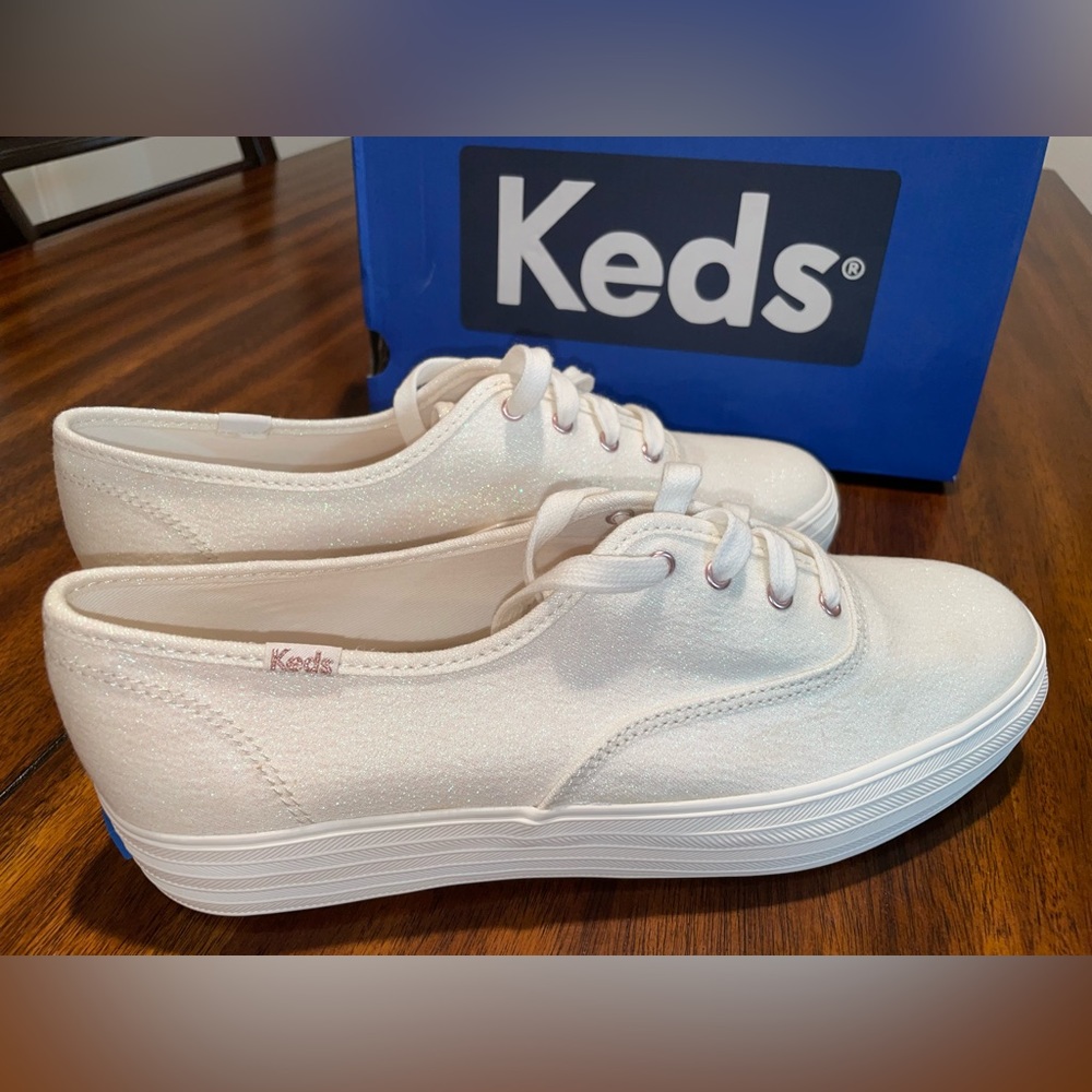 Keds Triple Kick Iridescent Lace-Up Sneakers Women’s … - Gem